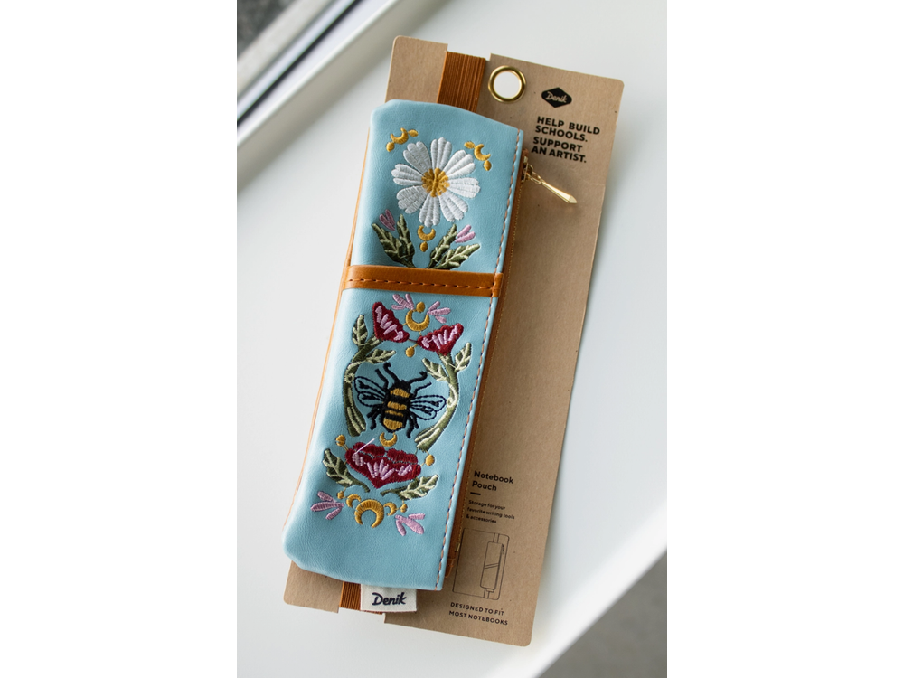 Denik Honeybee Tea Embroidered Notebook Pouch (5.1 x 16.5 x 1.3 cm ...