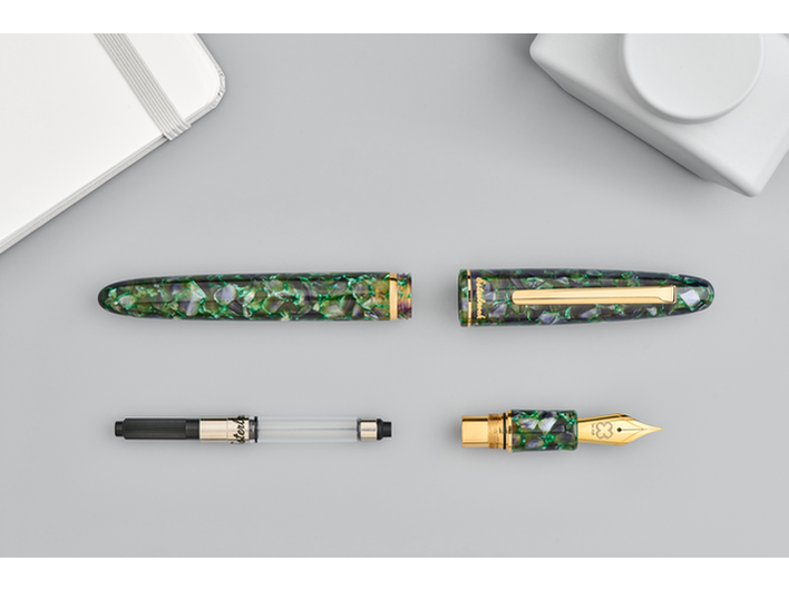 Esterbrook Estie Fountain Pen - Regular - Jurassic – Wonder Pens