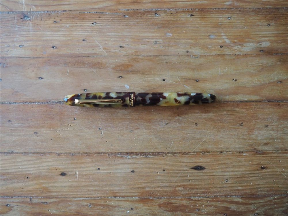 Esterbrook Estie Fountain Pen - Tortoise with Gold Trim – Wonder Pens
