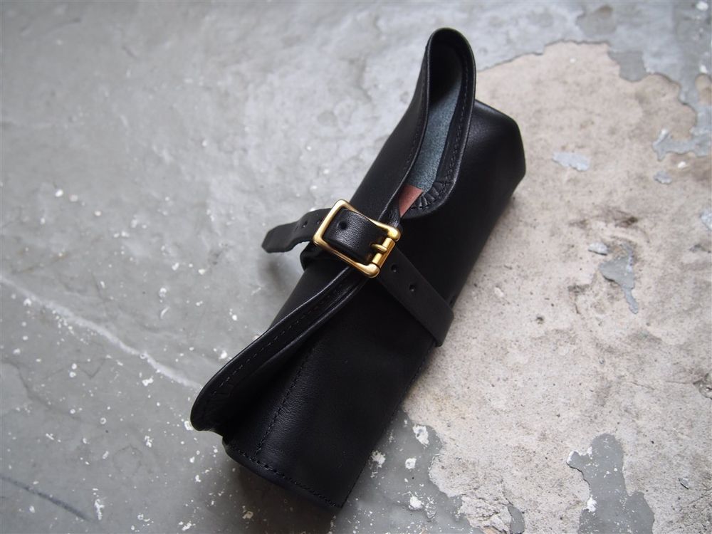 The Superior Labor - Leather Pen Roll - Black – Wonder Pens